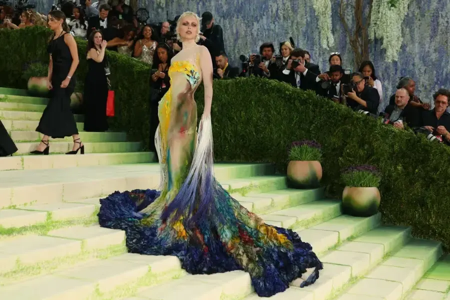 Met Gala 2026: Beyoncé, BLACKPINK, Sheer Dresses and the Looks That ...